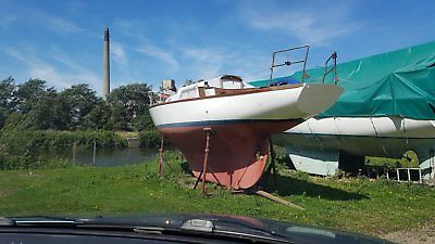 Elizabethan 29 Long Keel Cruiser / Racer – Cheap Boats