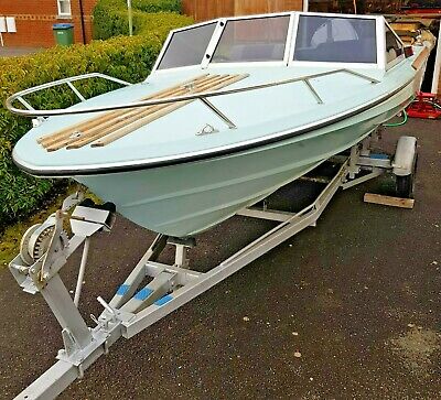 16′ Sorcerer Scorpio Ski Boat With Evinrude 140hp V4 And Break Back ...