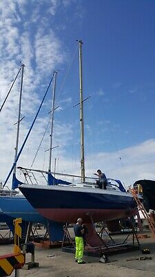 Nicholson 30 Classic Sailing Yacht – Cheap Boats