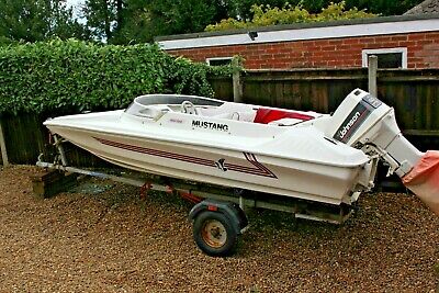 14ft Speed Boat Johnson 60hp Outboard & Trailer Shakespeare Waverider ...
