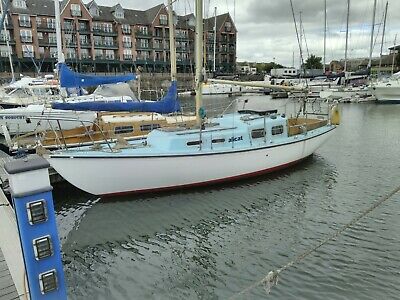 Halcyon 27′ Full Keel Yacht – Cheap Boats