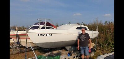 Hunter Europa – Cheap Boats