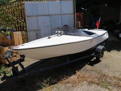 Speed Boat Inboard Engine & Trailer – Cheap Boats
