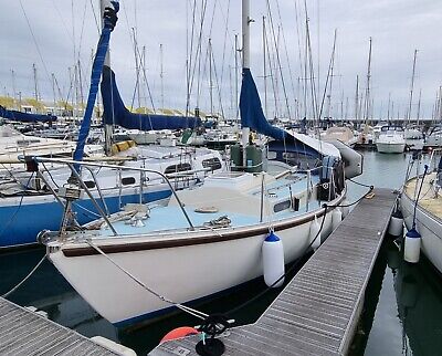 Macwester Sailing Yacht – With Liveaboard Mooring. – Cheap Boats