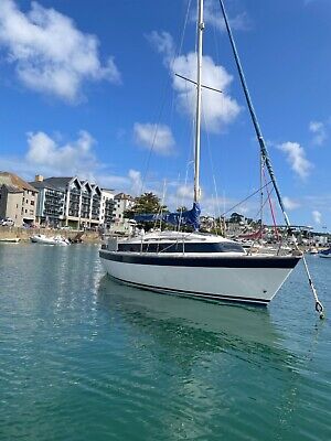 Newbridge Venturer 22 Foot Bilge Keel Sailing Yacht – Cheap Boats