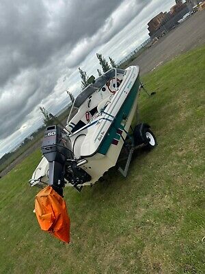 Fletcher Black Max, Bravo, Arrowflash Speed Boat – Cheap Boats